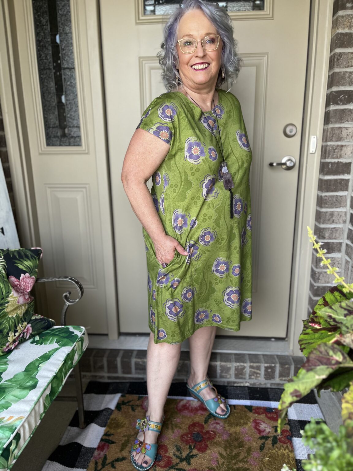 From Frumpy to Fabulous? - Marsha in the Middle